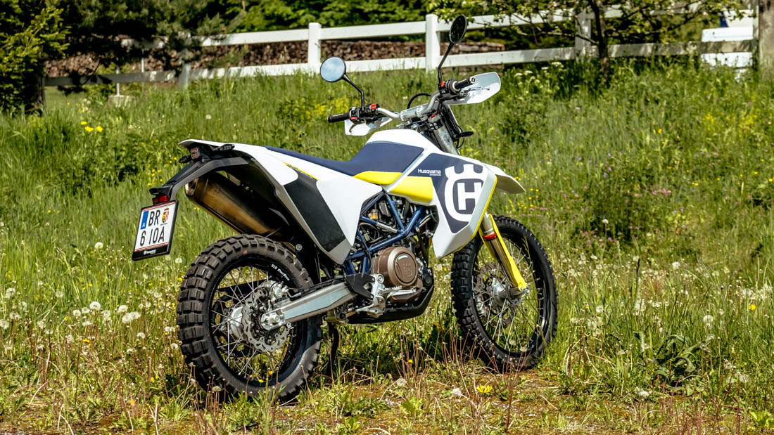 Husqvarna 701 Enduro LR 2020 - Motochecker