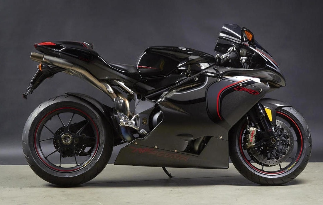 MV Agusta F3 675 70kW 2020 - Motochecker